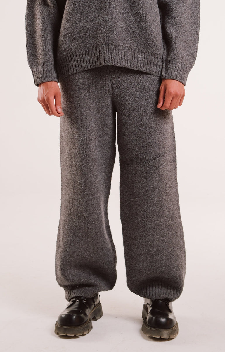 Heavy Knit Stacks in Latte Grain – Juvénile